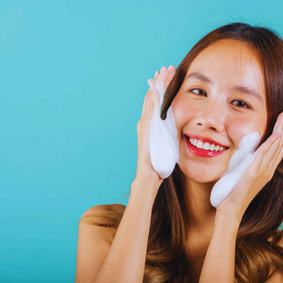The Ultimate Guide to Choosing the Best Face Wash for Oily and Acne-Pr ...